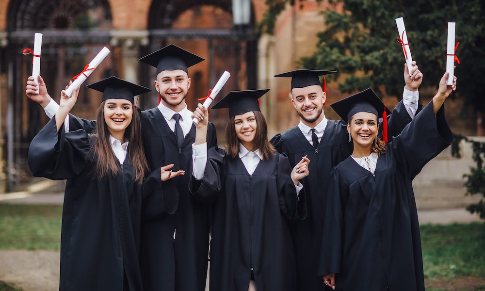 Why Life Insurance for Your Kids is the Perfect Graduation Gift ...